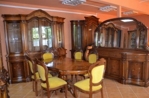 Talianský starožitný nábytok | Haky nábytok